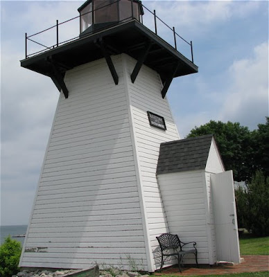 East Gwillimbury CameraGirl: Replica Lighthouse, Olcott, NY