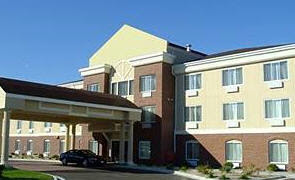 Rochelle Illinois Hotel Holiday Inn Express: Hotel near Dekalb Illinois