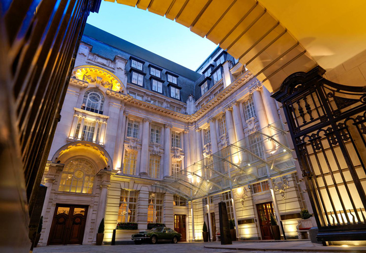 The Hopeful Traveler: London Renaissance Chancery Court Hotel