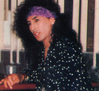 Amy Search | Gebyar MP3