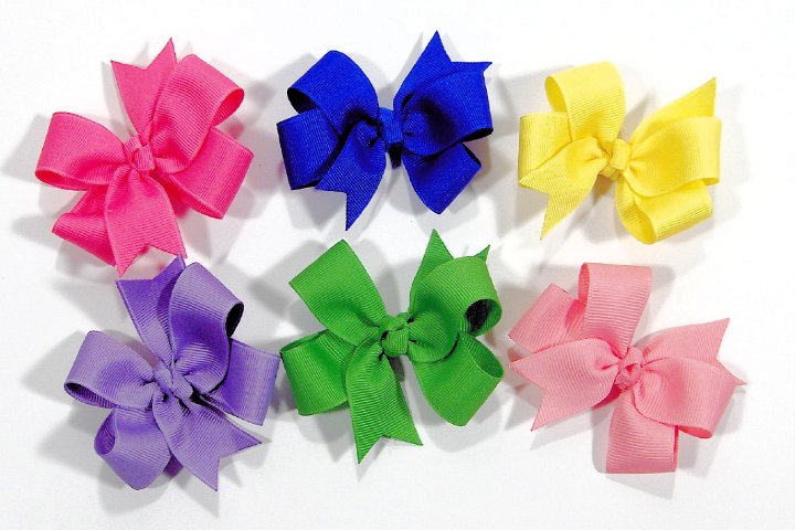 Becca's Bows and More: BOWS