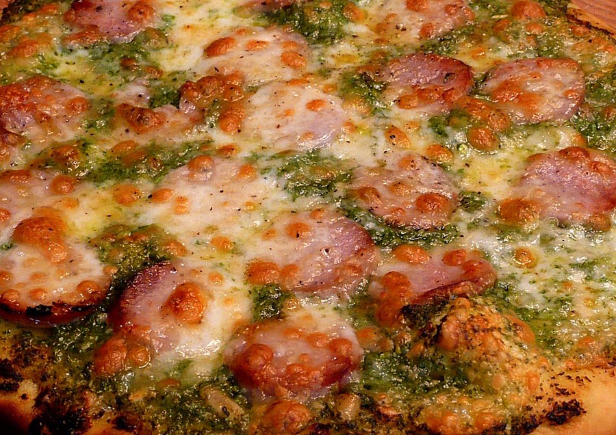 Living the life in Saint-Aignan: Radish-leaf pesto pizza