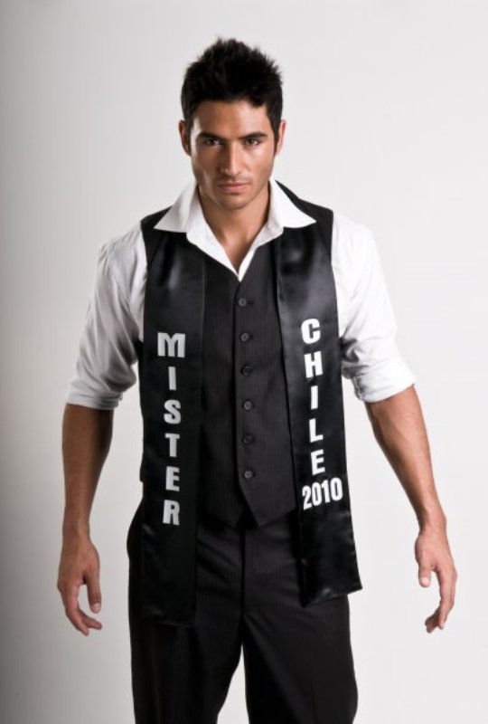 Man Central: Leo Opazo: Mr. Universe Model Chile 2010