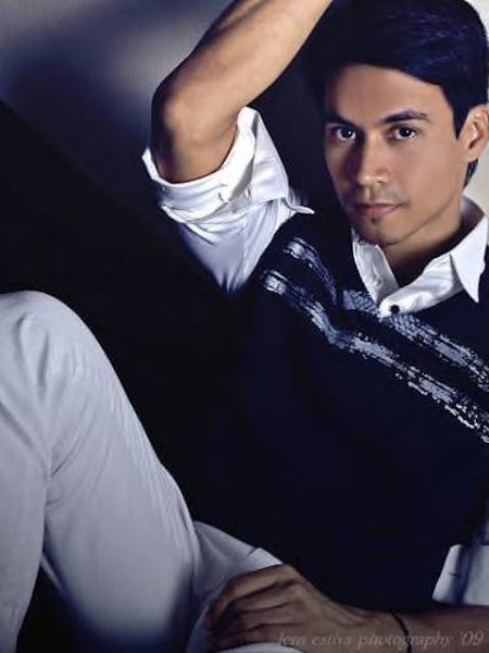 Man Central: Arnold Reyes: Jack of All Trades!