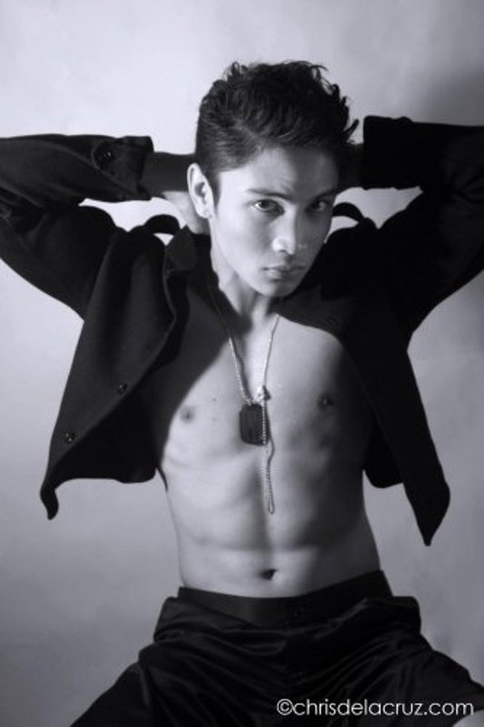 Man Central: Bryan Anastacio: Swarthy Looks