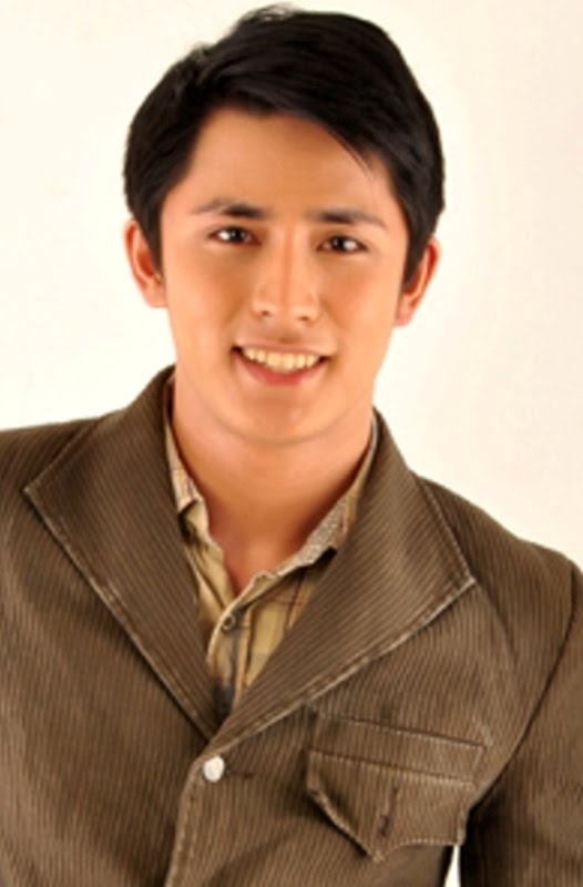 Man Central: Lance Serrano: The Hunk In The Operating Room!