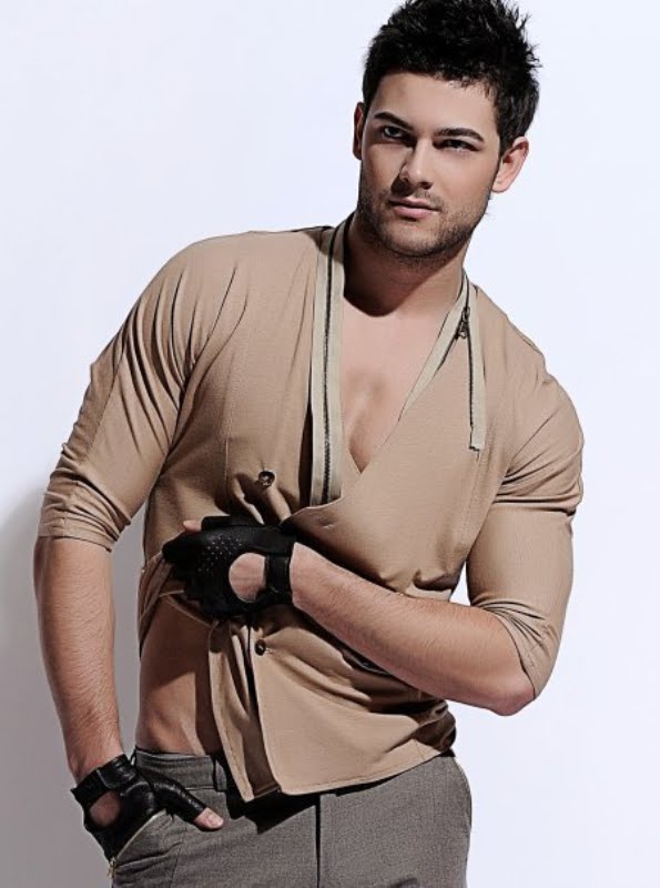 Man Central: Peter Menky: Manhunt International 2010