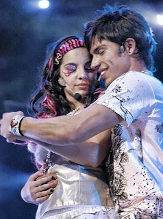 isa tkm: isa y alex isa tkm