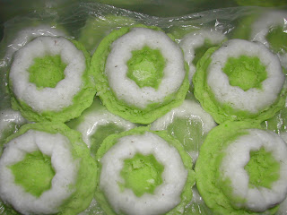Pelbagai Kuih Muih Tradisional dan Moden