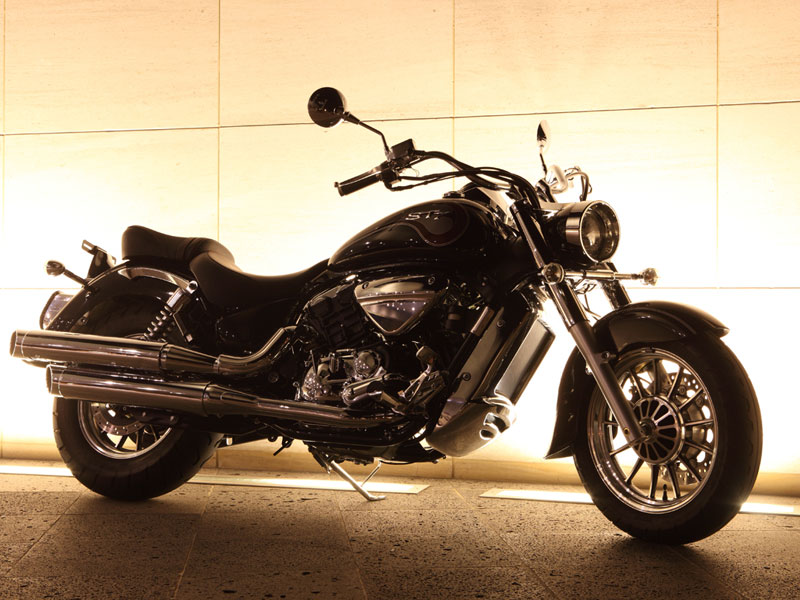 It's Official, Hyosung GT650R & ST7 in India..!! | Bike Chronicles of India