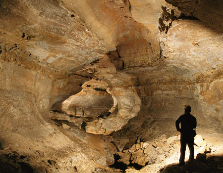 Where is the longest cave in the world ? - Trevindos