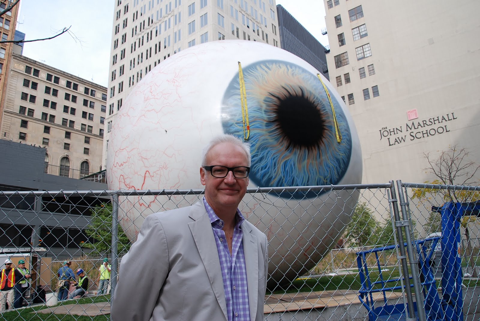 Streets of Wicker: Photos of "the eye sculpture" by Philin Phlash
