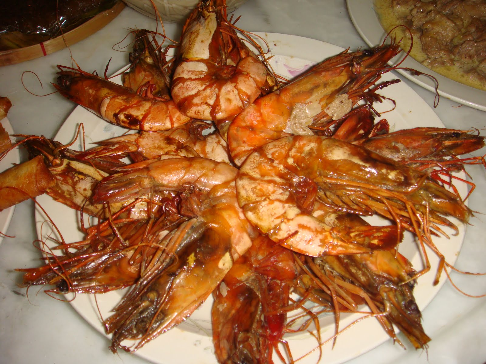 One Dish at a Time...: Fried Prawns (Pritong Sugpo)