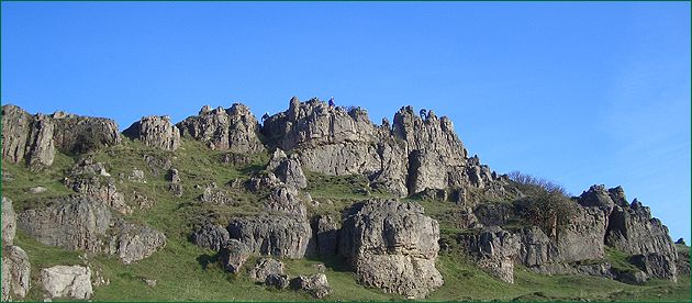 Footless Crow: Bouldering at Harborough Rocks