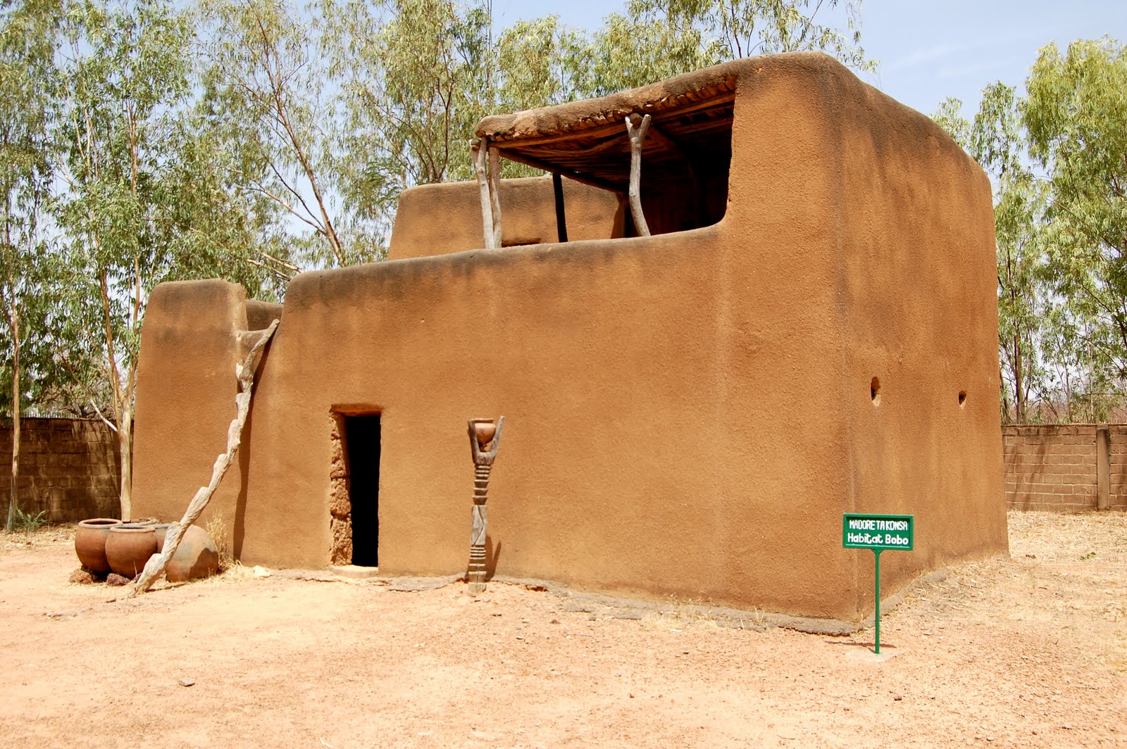 AFRICA (ovvero il mal d' Africa): Il museo di Manéga, Le musée de ...