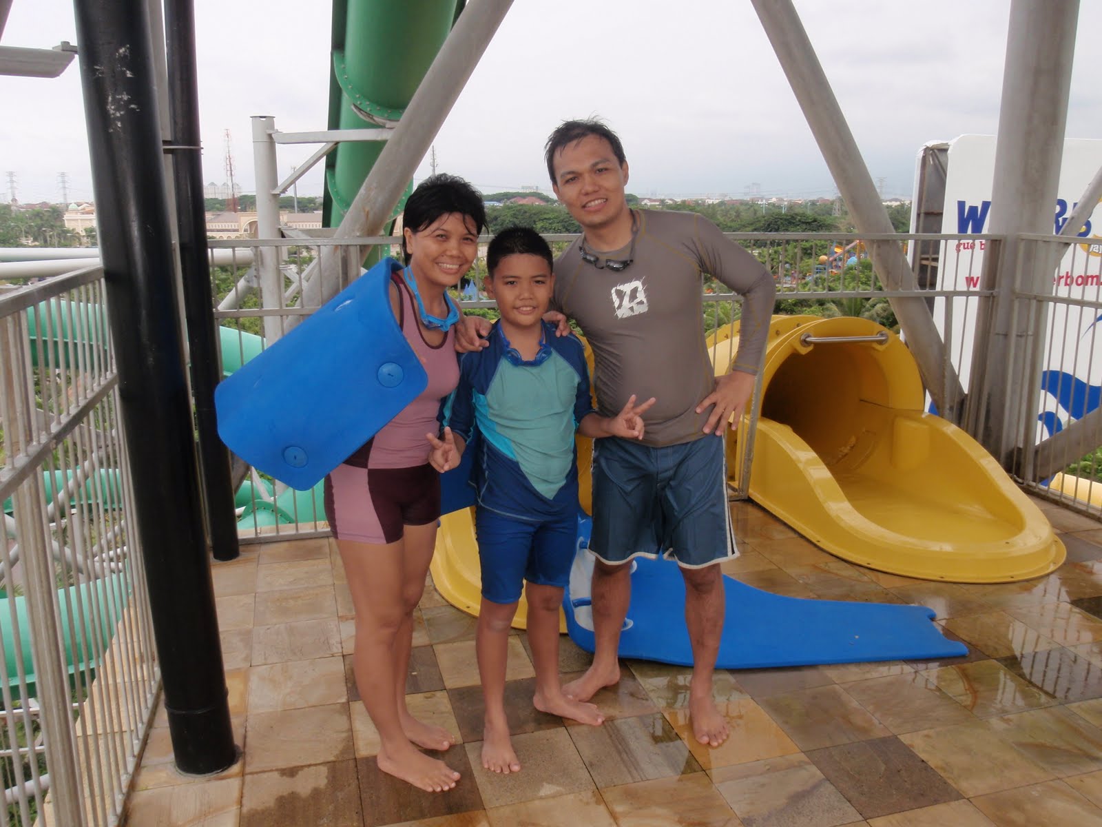 Jejak Liburan: Waterbom PIK