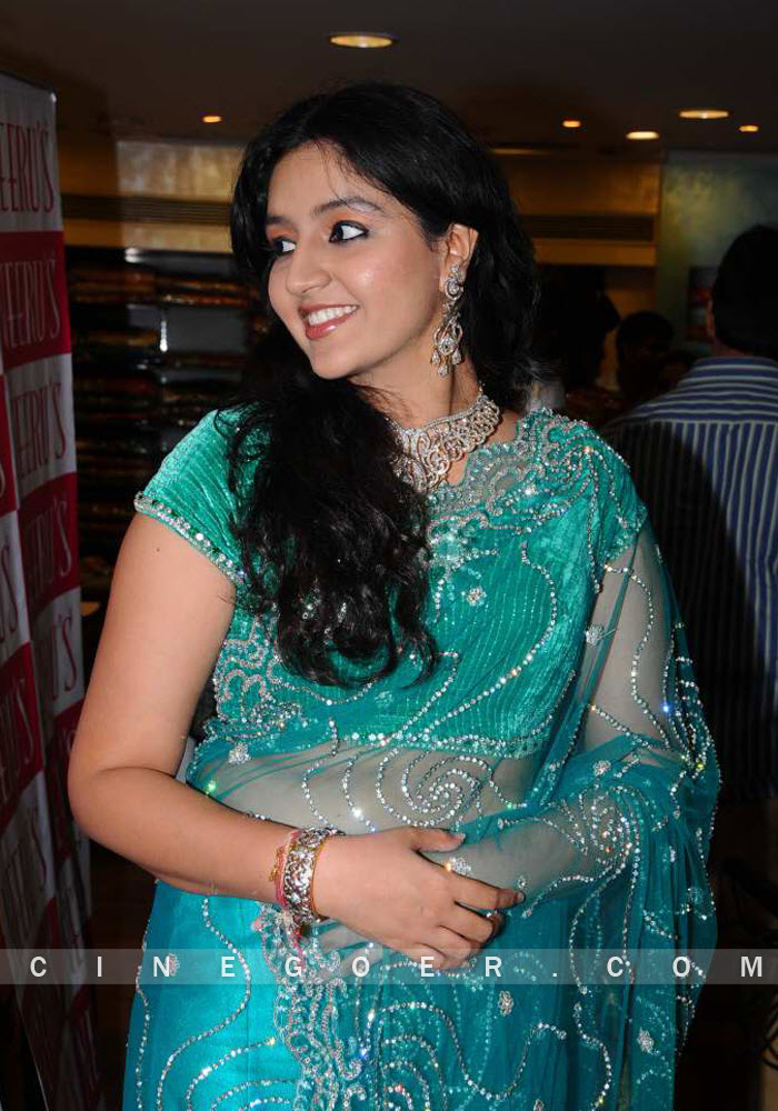 Shanti Rao Sexy in Transparent saree photos