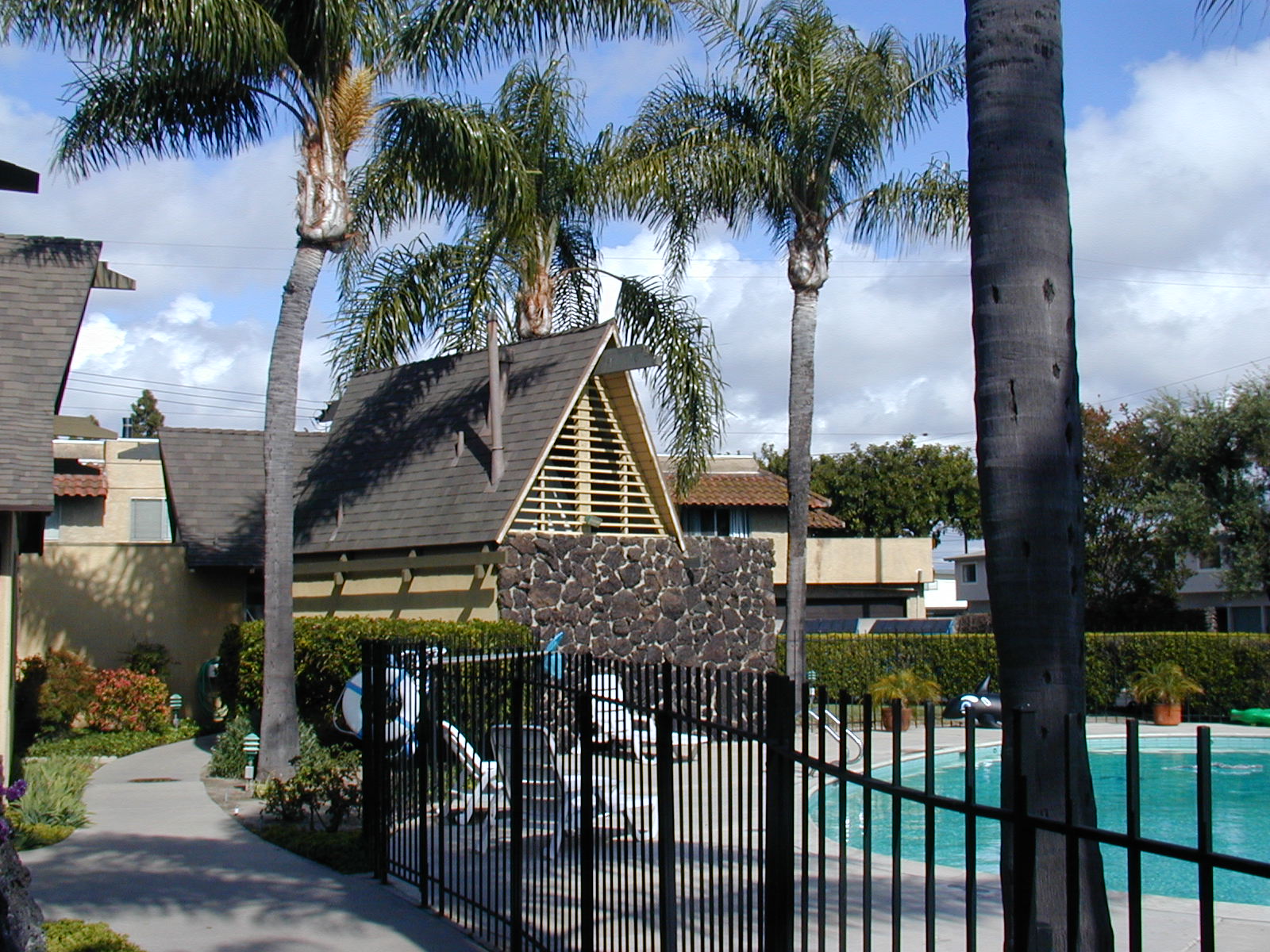 Tiki Architecture: April 2010