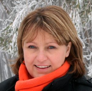 Royal Blog Tour: Introducing Nikki Sadler