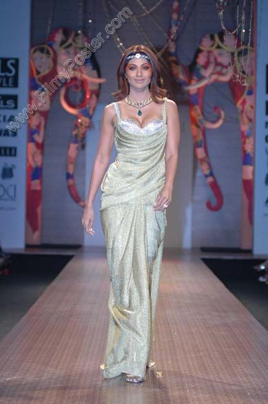 Top modeals: indan acttor model Shilpa shty