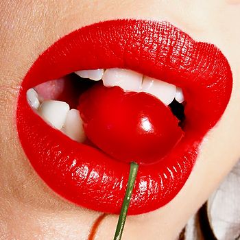 Long Hairstyles: Cherry lips than chapped lips