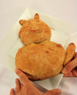 Catsparella: Cat Bread AKA Real Life Kitty Loaves
