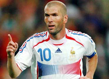 Futbol Vida: BIOGRAFIA ZINEDINE ZIDANE