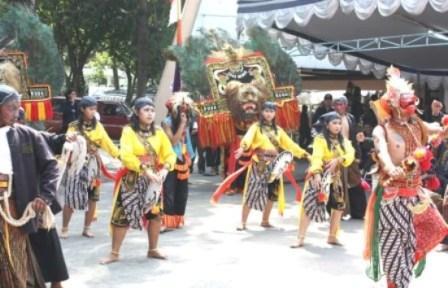 Wayang: Performance Reog Art
