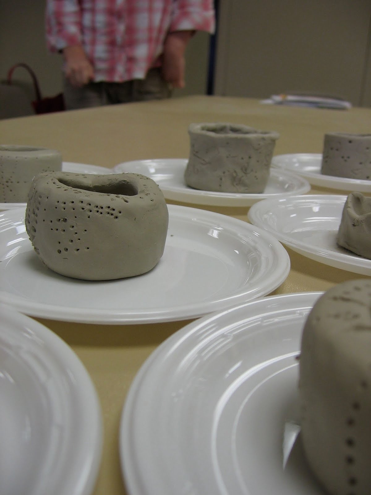 Art Instructor Danica Papali: Simple Pinch Pots