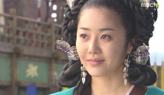 Pic Go Hyun Jung as Lady Mishil | yoora-agashi
