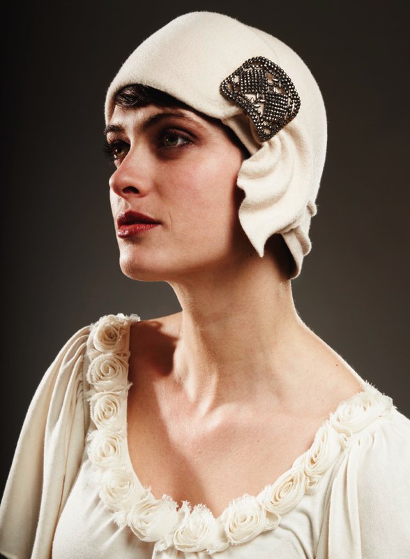 sister|brother: MEET BEHIDA DOLIC'...