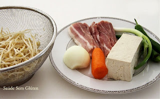 Saúde Sem Glúten: Tofu com Porco ao Molho Apimentado