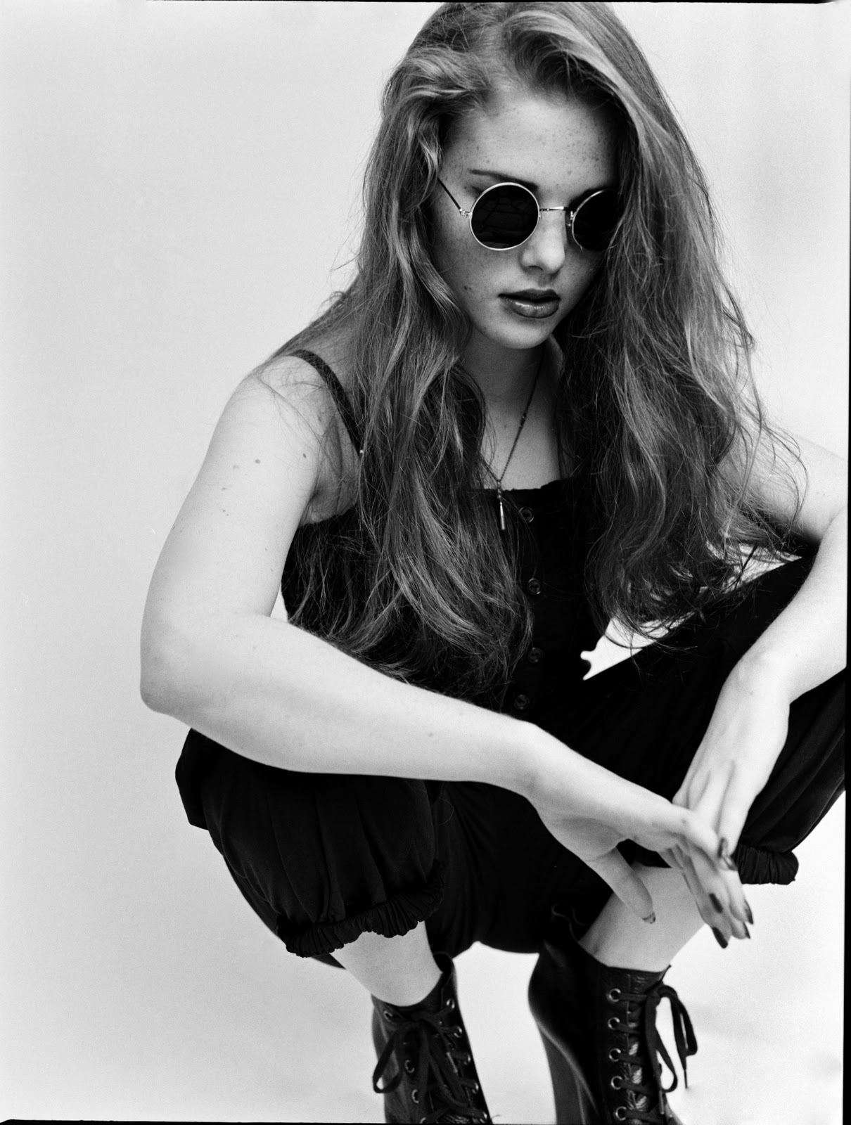 LAURA POWELL PHOTOGRAPHY