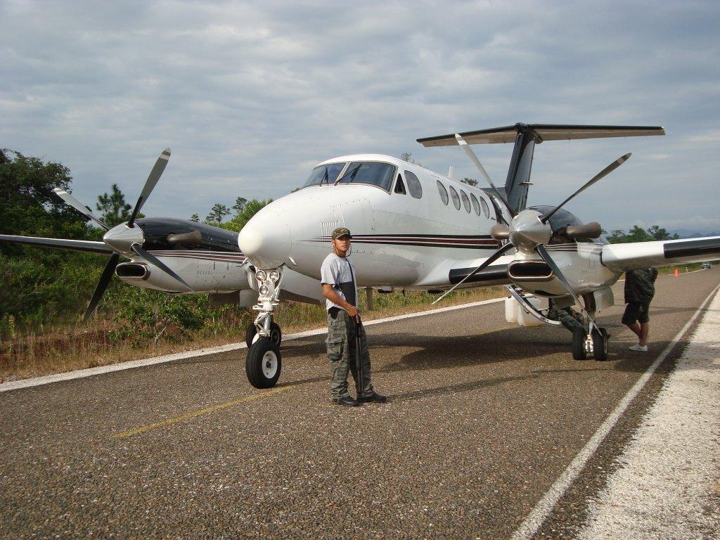 DRUG PLANE LANDS IN SOUTHERN BELIZE - Ambergris Caye Belize Message Board