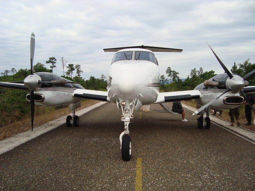 DRUG PLANE LANDS IN SOUTHERN BELIZE - Ambergris Caye Belize Message Board