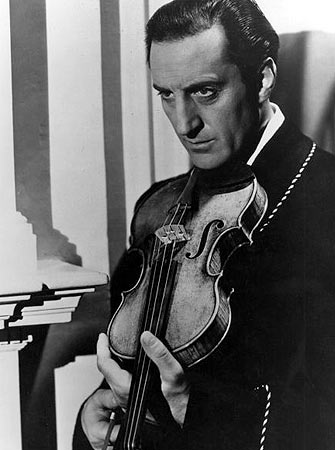 Boyfriend of the Day: Basil Rathbone as Sherlock Holmes