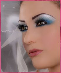 Nunta Violet: MACHIAJ SENZUAL DE MIREASA