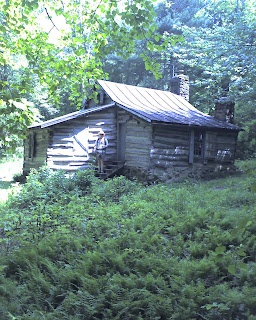 Hawksbill Cabin: Corbin Cabin/Nicholson Hollow: an "easy" SNP day hike