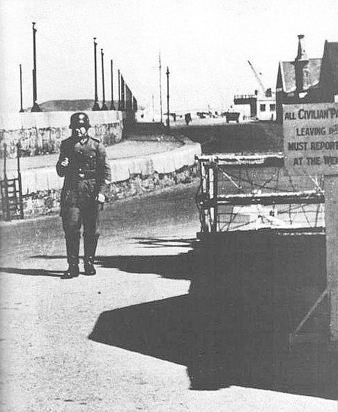 PICTURES FROM HISTORY: Rare Images Of War, History , WW2, Nazi Germany ...