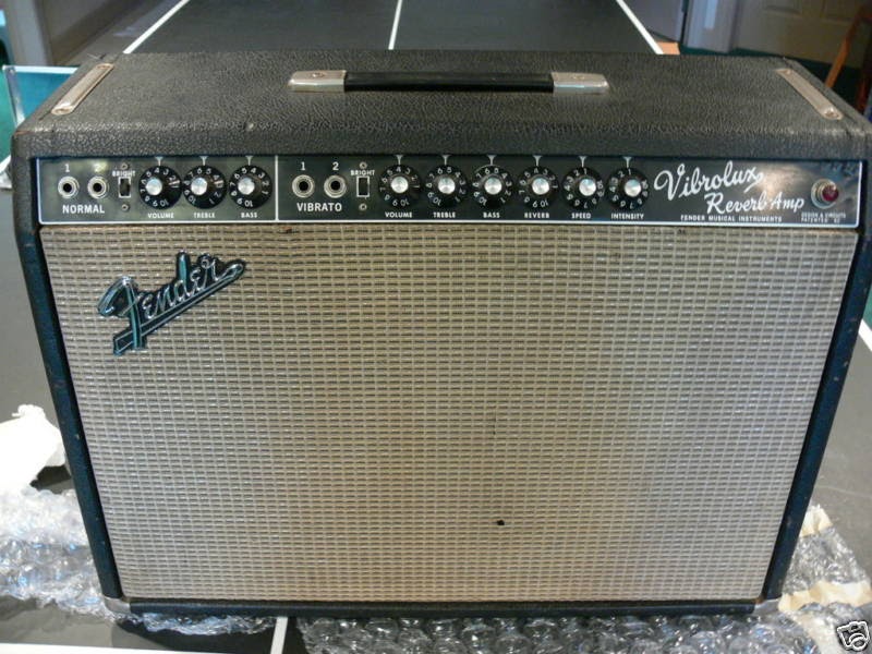 The Guitar Column: '66 Fender Vibrolux Formerly Owned By Mike Landau