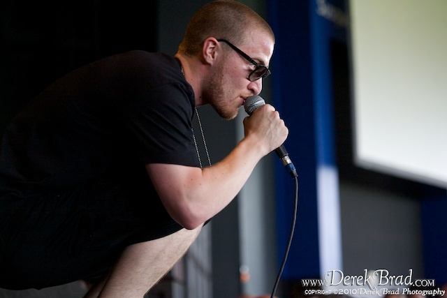 Derek Brad Photography: Mike Posner : Warped Tour