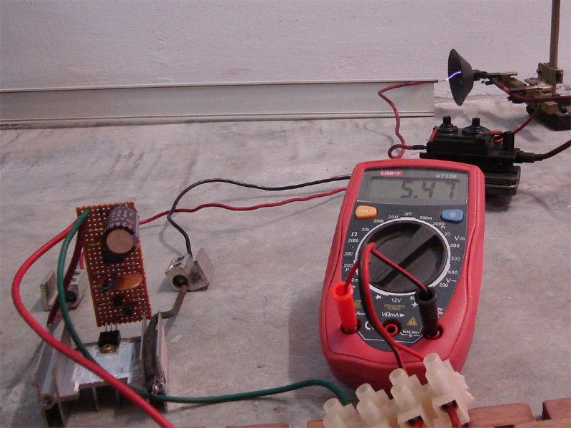 555 Timer-Based Flyback Transformer Driver « DIY Electronics