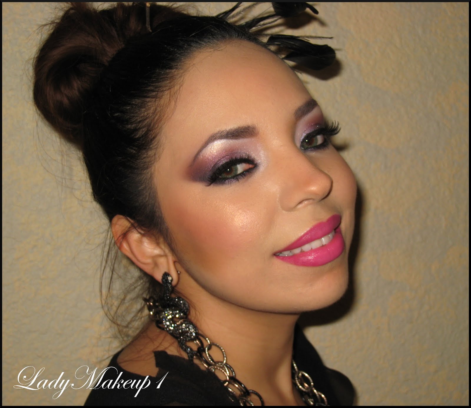 Arabic Purple eyes - Ojos Arabes - Dreams, Colors and Glitter