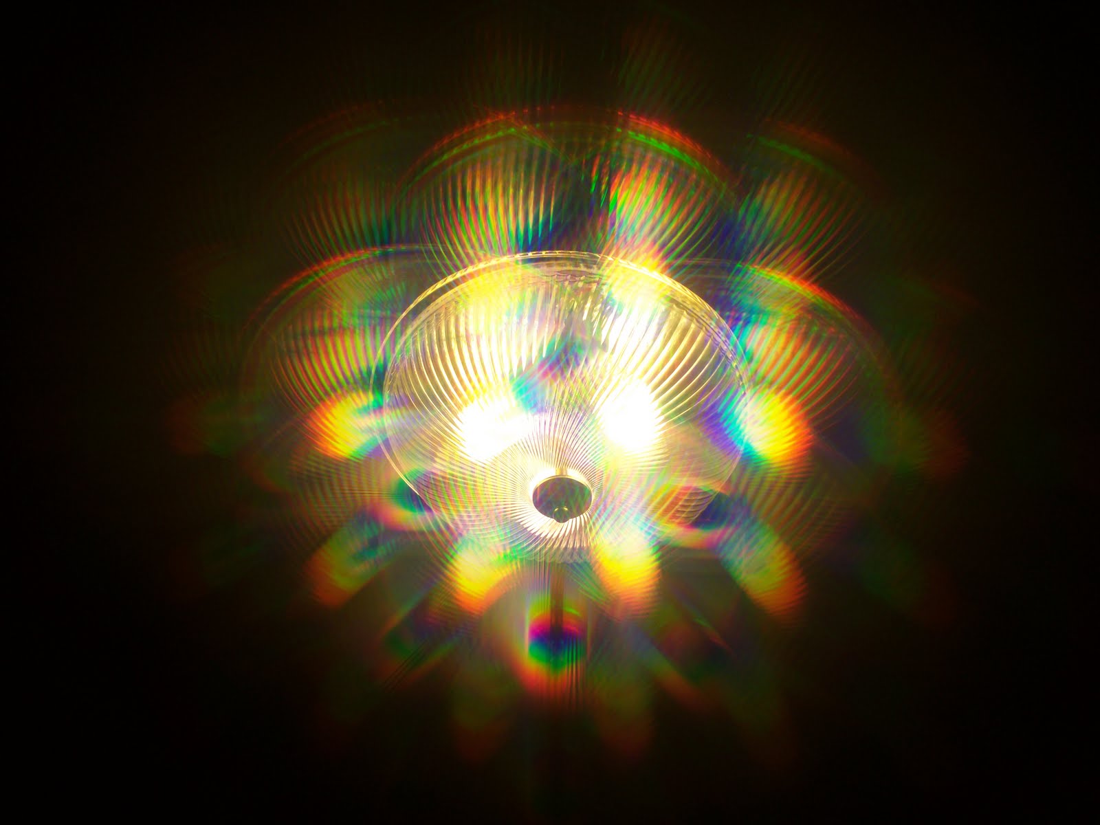 RavenScholar: Light Diffraction