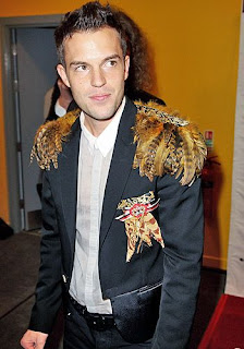 WHERE STYLE/MUSIC MEET: ( BRANDON FLOWERS ) STYLE WATCH OF THE KILLERS