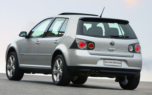 Carro é Lazer: Golf edição limitada.