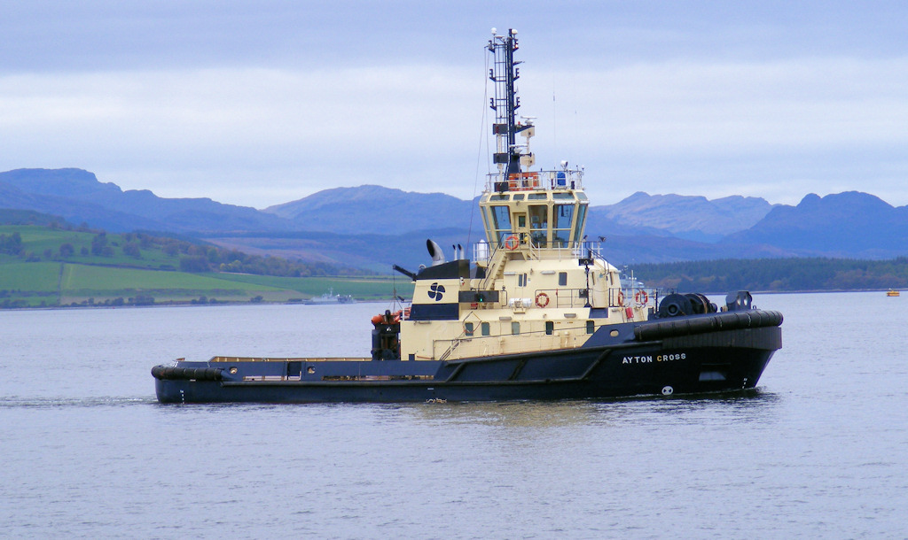 Clyde Naval Gazing: Ayton Cross