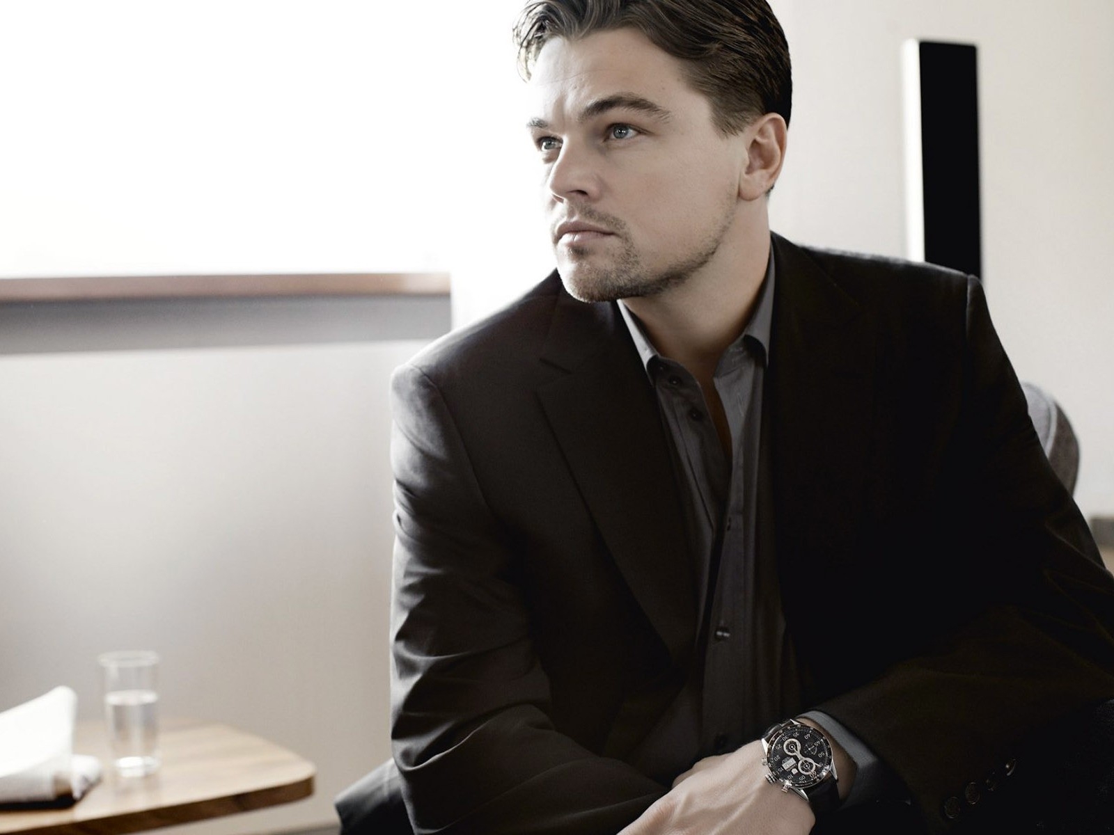 wallpapers blog: Leonardo DiCaprio photo and wallpaper
