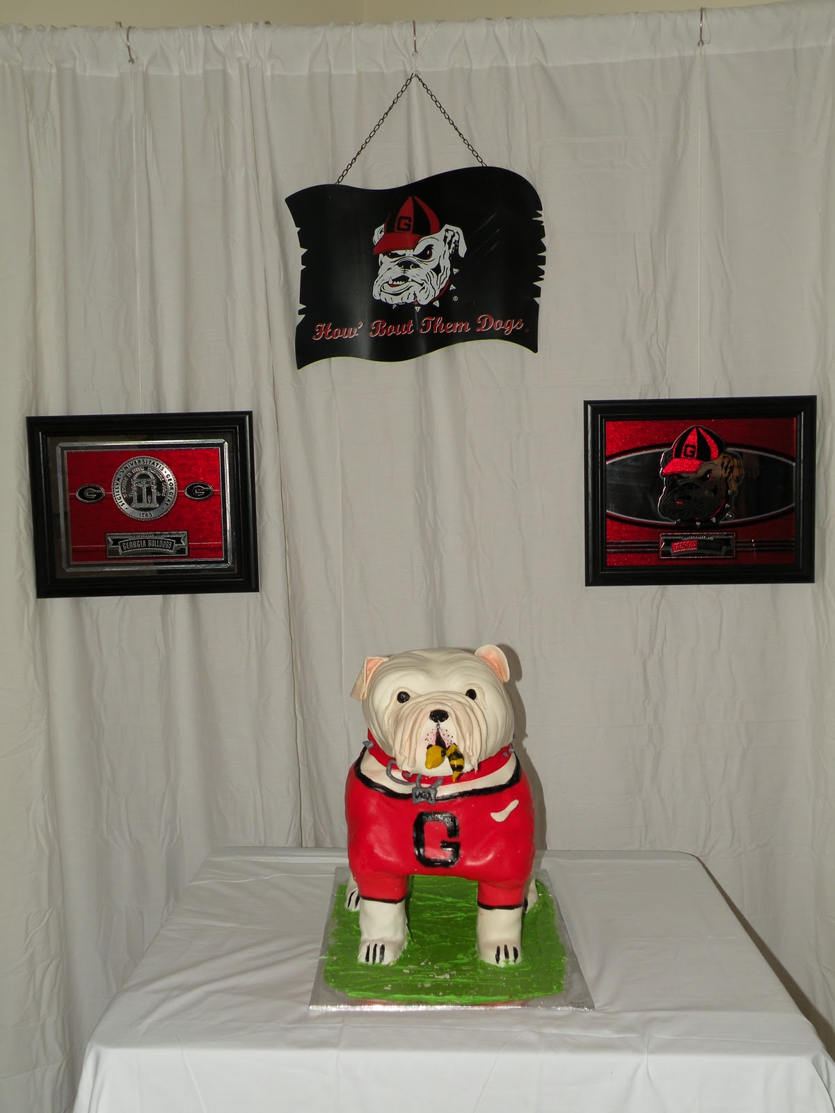 Simply Cakes: UGA Groom's Cake