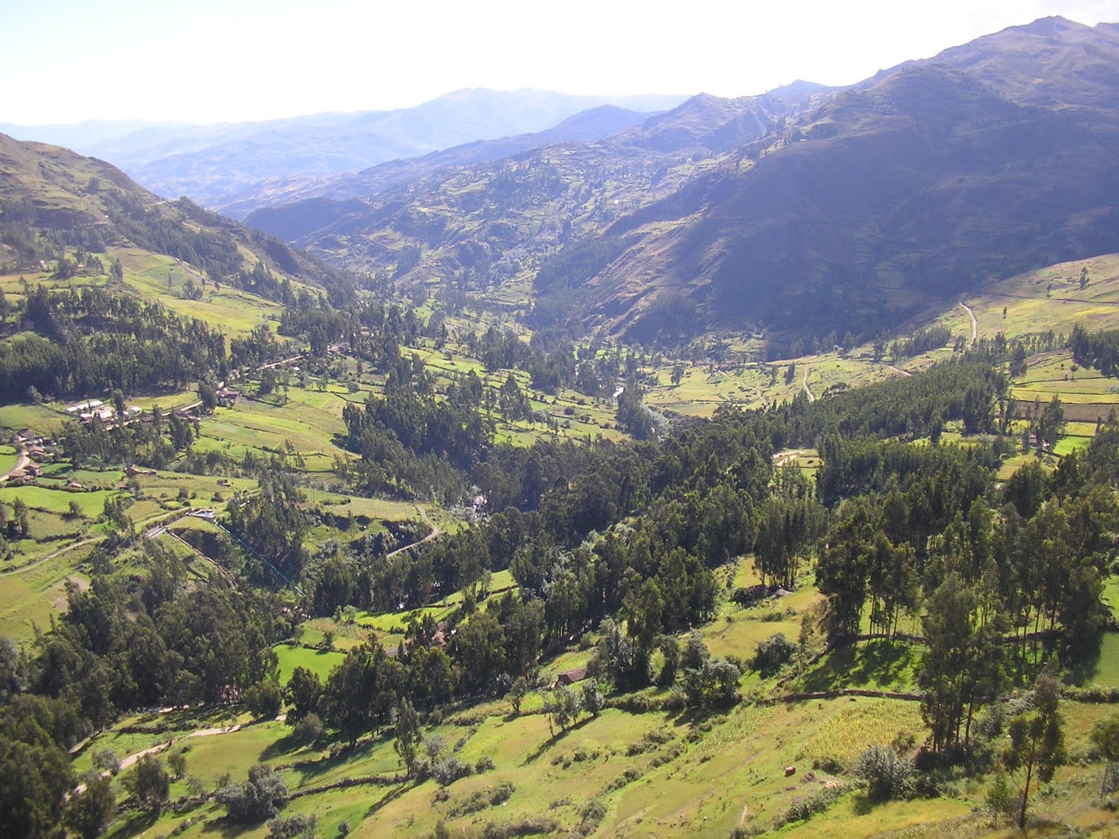 Andean Trekker: Kids and Caching in Chacas, Peru